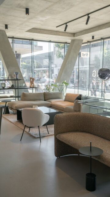 Our Top 5 Most Popular Extendable Dining Tables - Trit The Memo